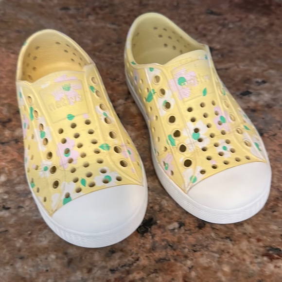 Native Shoes | Shoes | Kids Native Shoes Size C8 | Poshmark